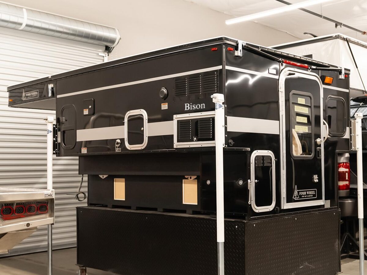 Bison Wohnkabine - Four Wheel Campers Wohnkabinen